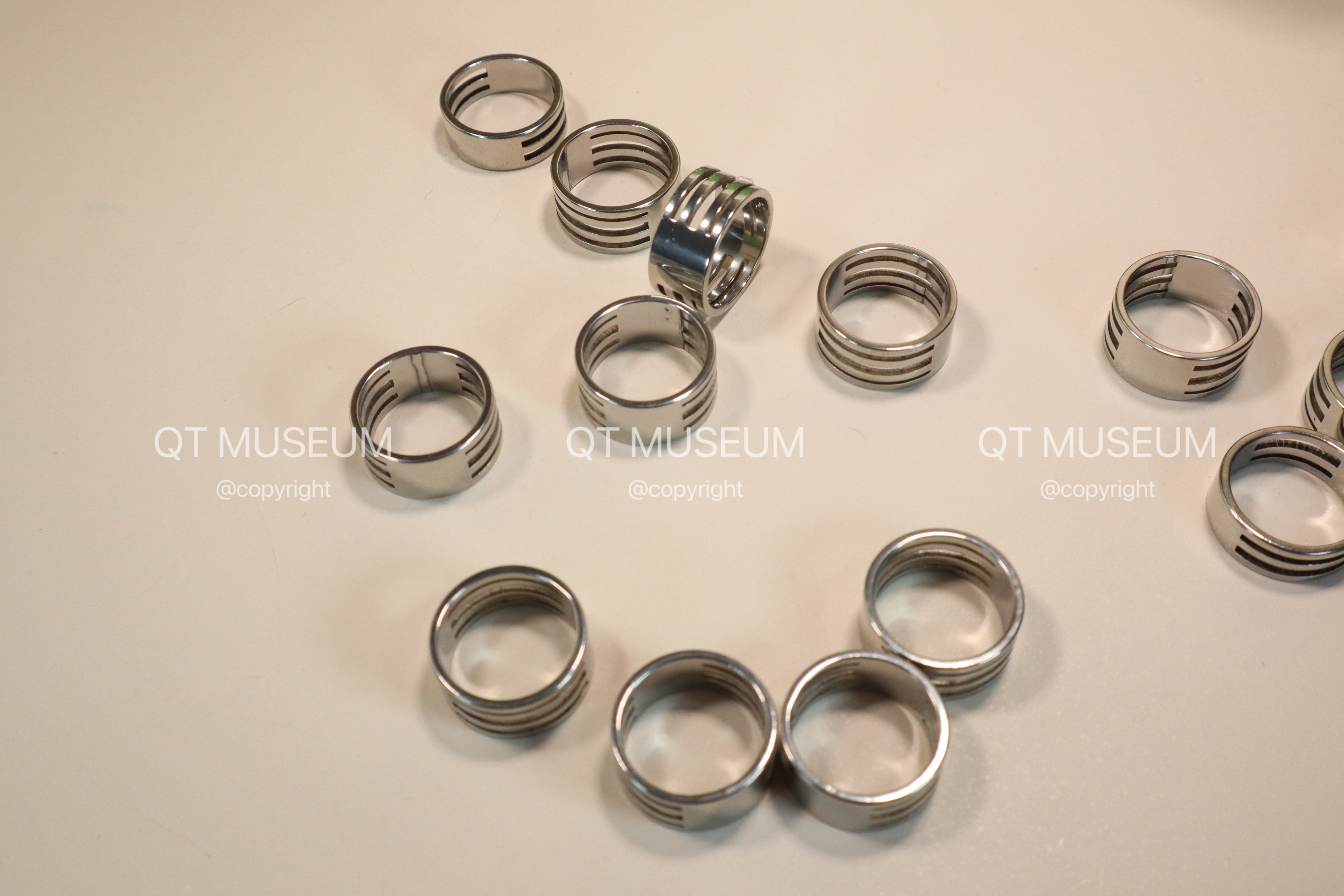 Tool Ring – QT MUSEUM