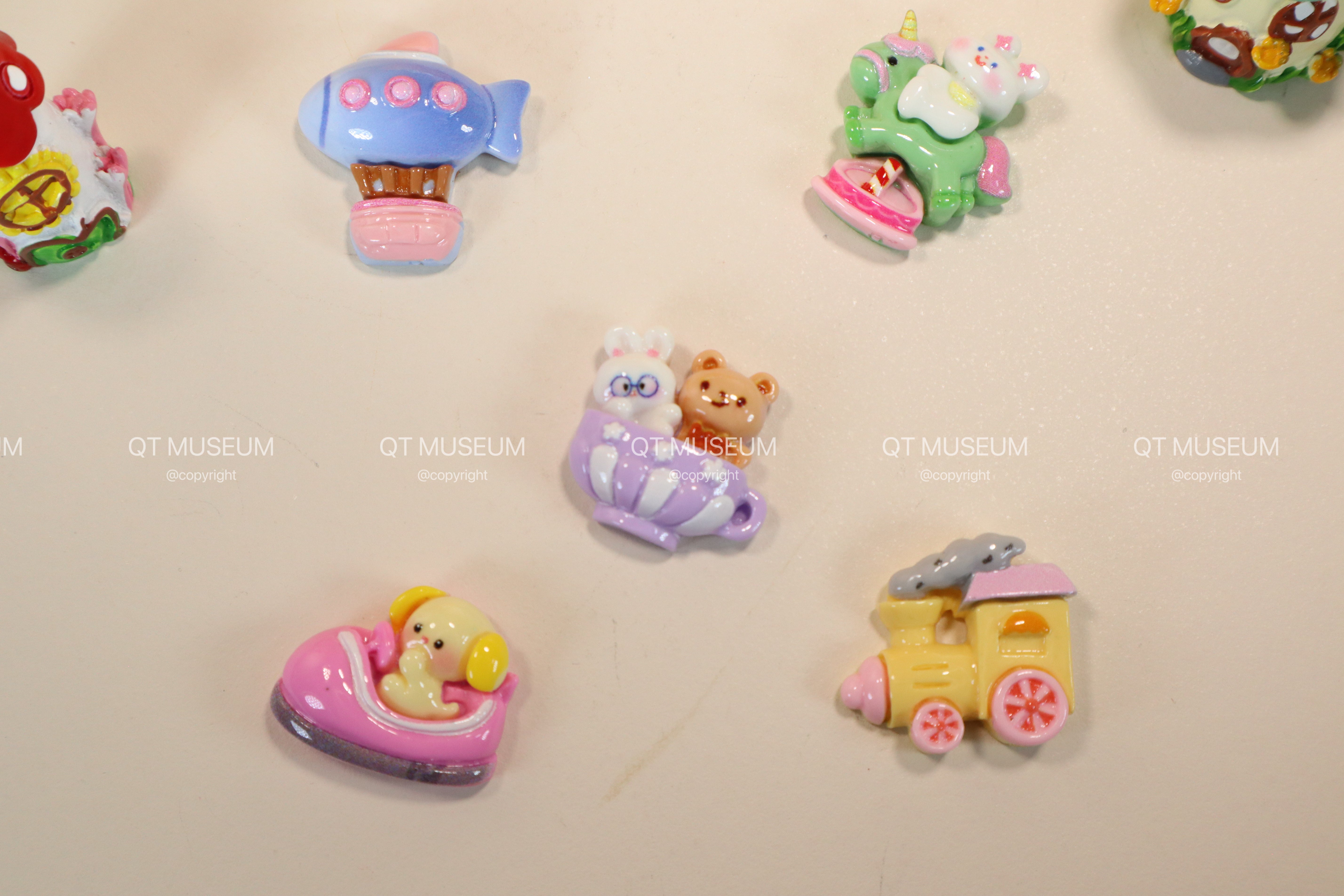 Go Go Carnival!-Small – QT MUSEUM
